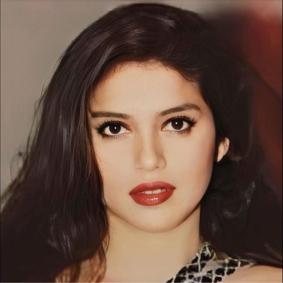 Reyna Reyna – Trumpettes USA, Inc.